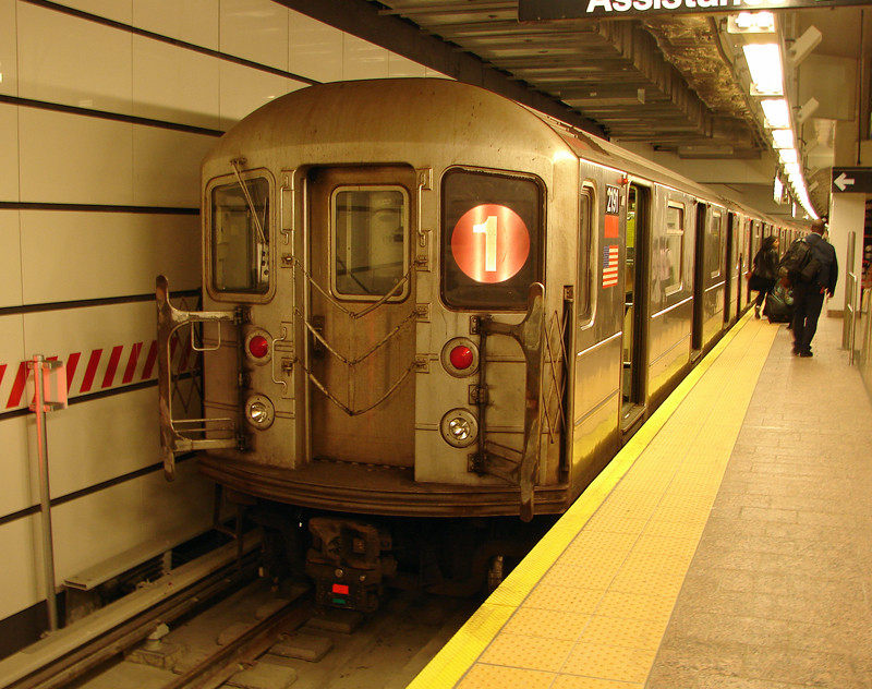 NYC Subway at South Ferry Station in Lower Manhattan: The CityRails ...