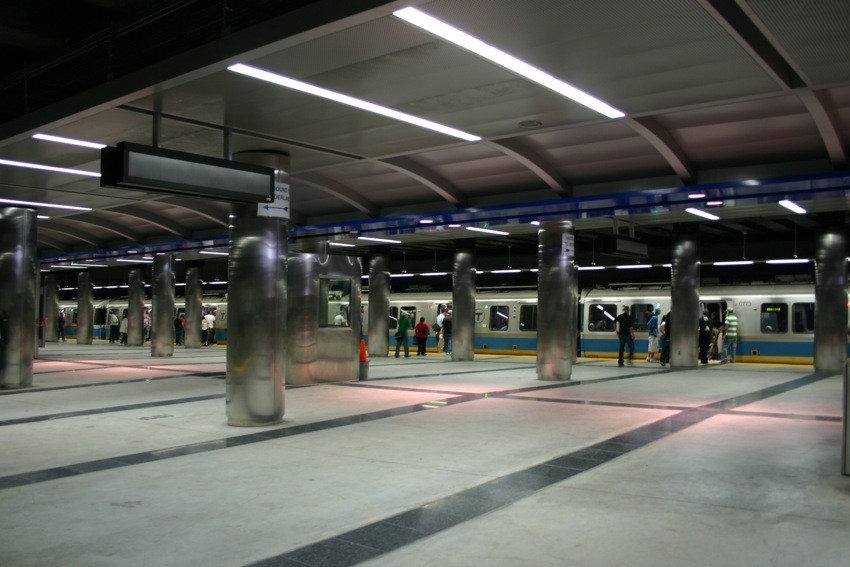 MBTA Blue Line Newly Renovated Maverick Station: The CityRails Transit ...
