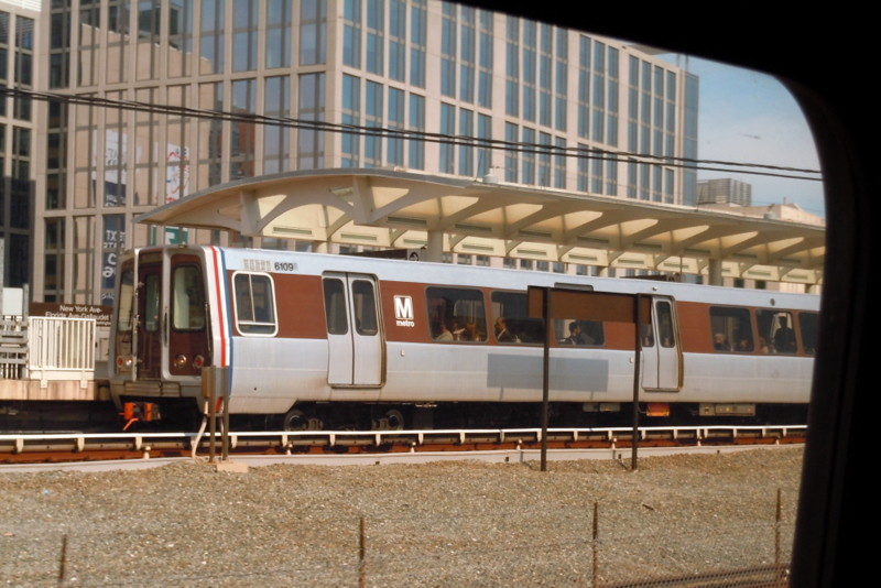Metrorail From the Window of A Train: The CityRails Transit Photo Archive