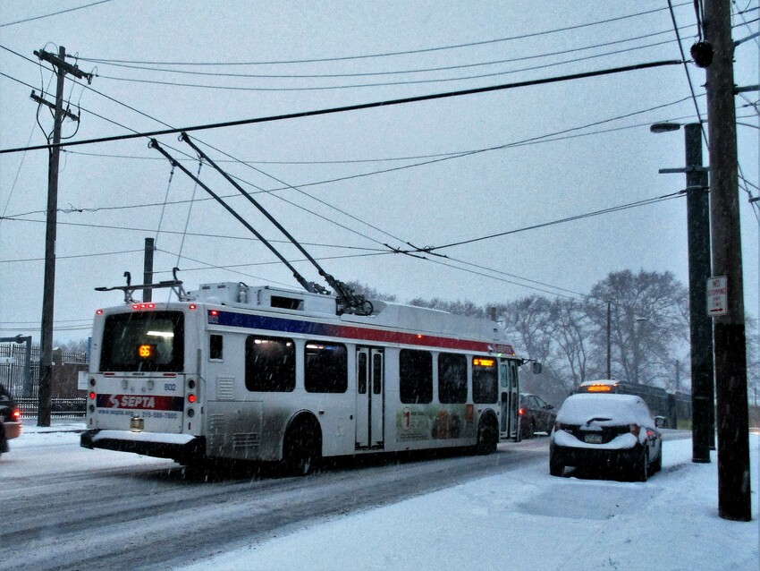 New Flyer E40LF trackless trolley: The CityRails Transit Photo Archive