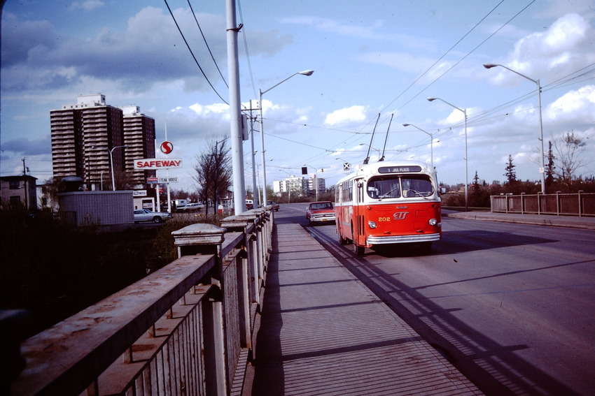 NERAIL Transit, Streetcar, Trolley Photos