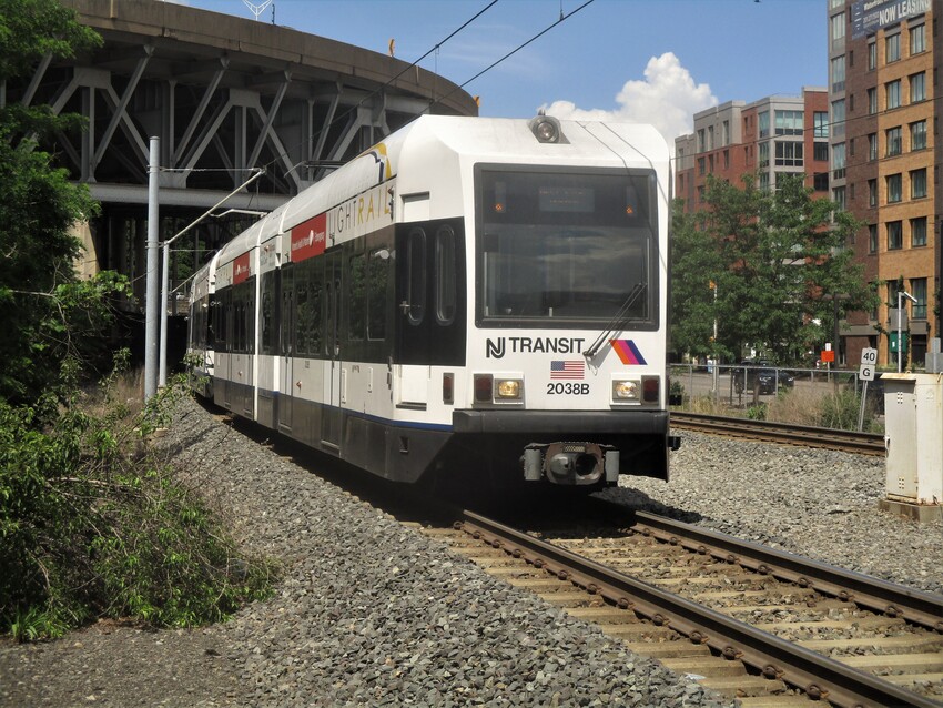 Hudson-Bergen Light Rail: The CityRails Transit Photo Archive