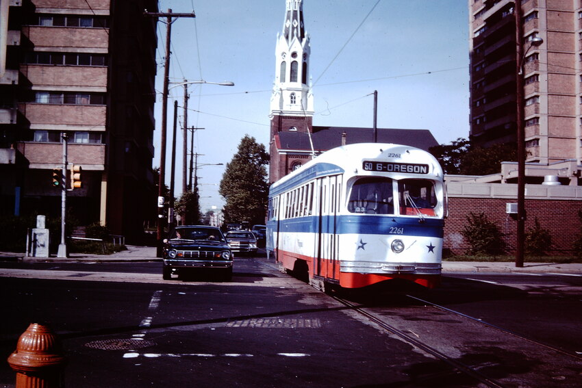 PCC trolley: The CityRails Transit Photo Archive